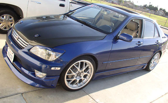 Thanh's 2002 Lexus IS300